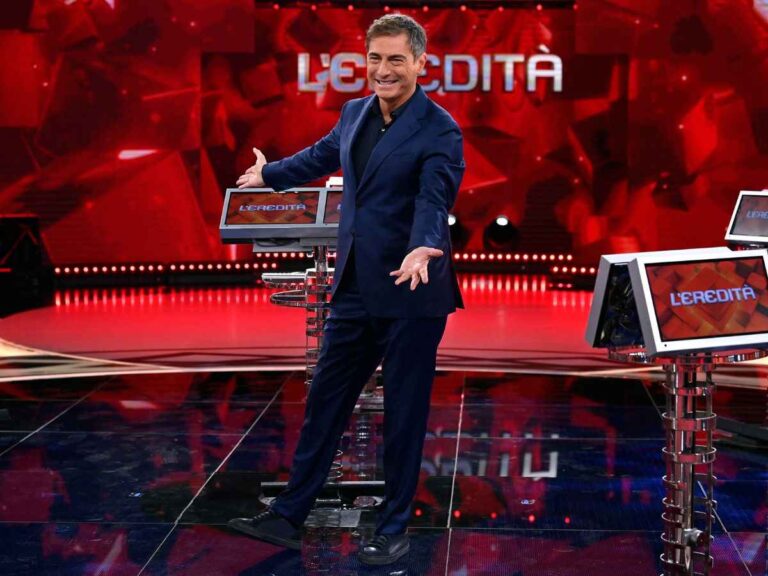 Marco Liorni, chi è la moglie Giovanna Astolfi: età, carriera e vita ...